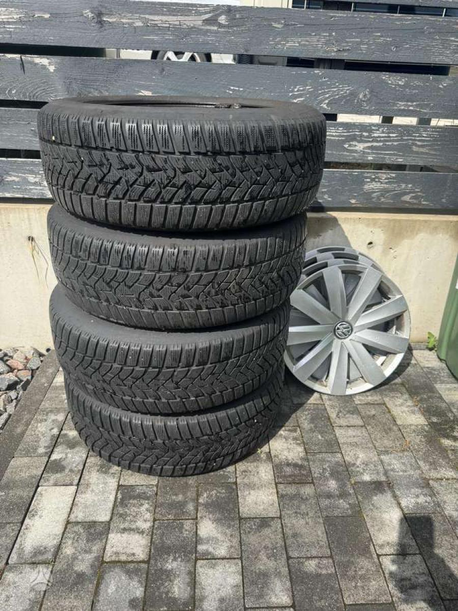 Black Volkswagen Passat 2017 in Kaunas, with an engine capacity of 1.40 L and mileage of 270 thousand km for 6700 €, photo 13 on AUTOMOTO.COM.LV