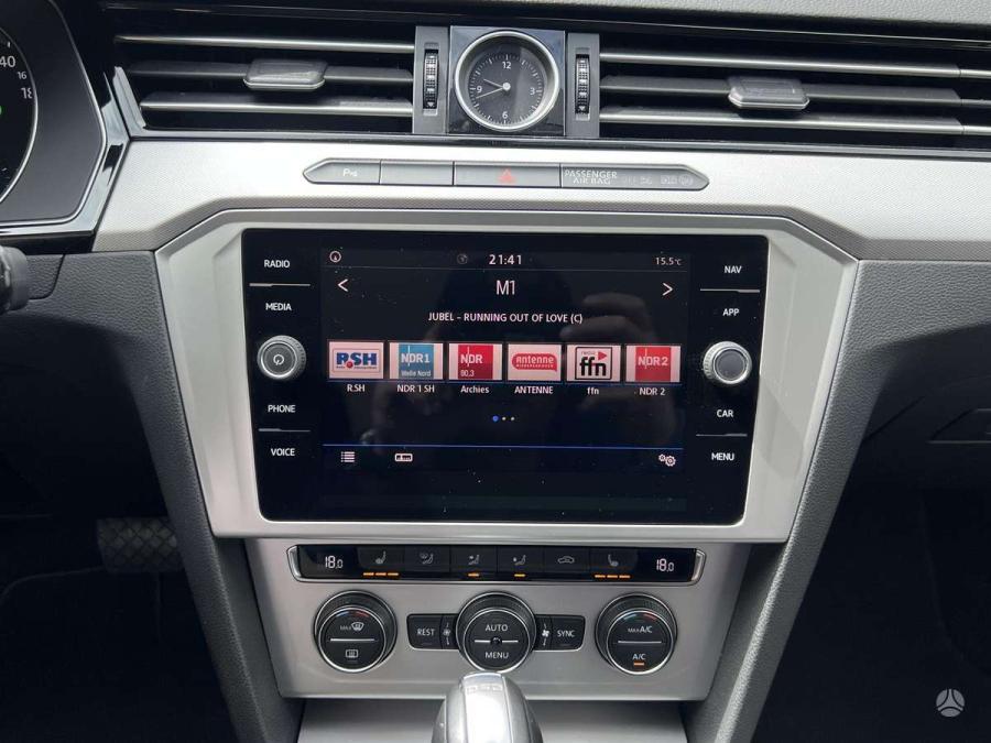 Melns Volkswagen Passat 2017 Kėdainiai, ar dzinēja tilpumu 1.97 L un nobraukumu 274 tūkst. km par 9500 €, foto 28 vietnē AUTOMOTO.COM.LV