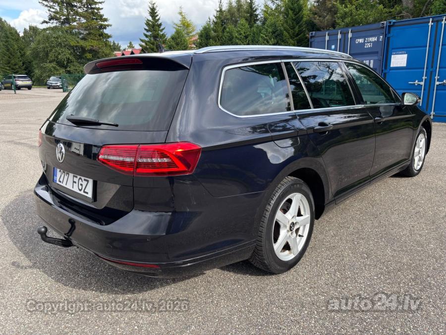 Black Volkswagen Passat 2017 in Paide, with an engine capacity of 1.60 L and mileage of 286 thousand km for 9290 €, photo 6 on AUTOMOTO.COM.LV