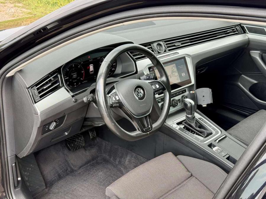 Melns Volkswagen Passat 2017 Vilkaviškis, ar dzinēja tilpumu 1.97 L un nobraukumu 299 tūkst. km par 9200 €, foto 11 vietnē AUTOMOTO.COM.LV
