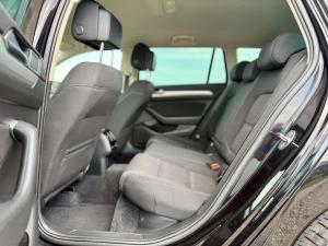 Melns Volkswagen Passat 2017 Vilkaviškis, ar dzinēja tilpumu 1.97 L un nobraukumu 299 tūkst. km par 9200 €, foto 20 vietnē AUTOMOTO.COM.LV