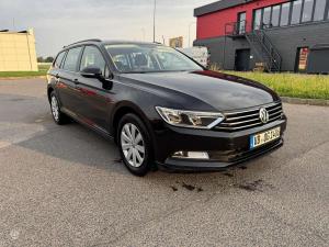 Melns Volkswagen Passat 2017 Kauņa, ar dzinēja tilpumu 1.40 L un nobraukumu 270 tūkst. km par 6300 €, foto 3 vietnē AUTOMOTO.COM.LV