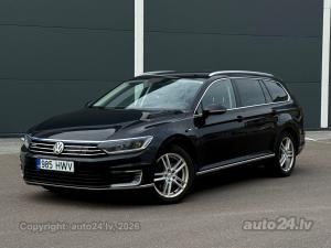 Black Volkswagen Passat 2017 in Tallinn, with an engine capacity of 1.40 L and mileage of 255 thousand km for 9490 €, photo  on AUTOMOTO.COM.LV