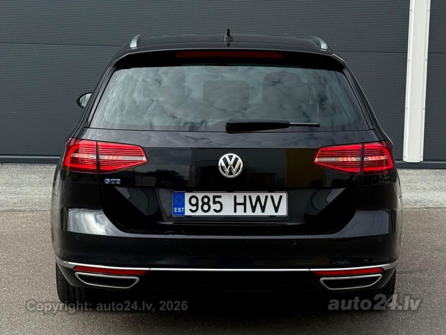 Black Volkswagen Passat 2017 in Tallinn, with an engine capacity of 1.40 L and mileage of 255 thousand km for 9490 €, photo 6 on AUTOMOTO.COM.LV