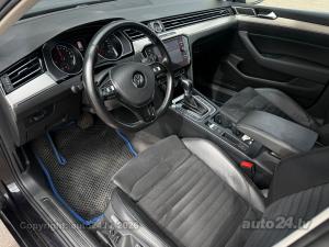 Black Volkswagen Passat 2017 in Tallinn, with an engine capacity of 1.40 L and mileage of 255 thousand km for 9490 €, photo 8 on AUTOMOTO.COM.LV