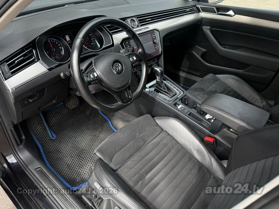 Black Volkswagen Passat 2017 in Tallinn, with an engine capacity of 1.40 L and mileage of 255 thousand km for 9490 €, photo 8 on AUTOMOTO.COM.LV