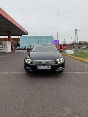 Black Volkswagen Passat 2018 in Panevezys, with an engine capacity of 1.97 L and mileage of 280 thousand km for 9800 €, photo 3 on AUTOMOTO.COM.LV
