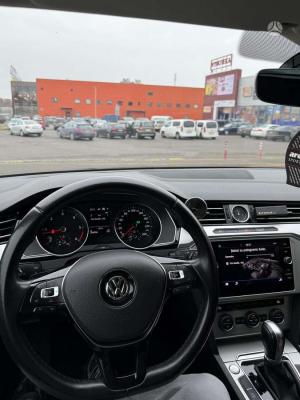 Black Volkswagen Passat 2018 in Panevezys, with an engine capacity of 1.97 L and mileage of 280 thousand km for 9800 €, photo 9 on AUTOMOTO.COM.LV