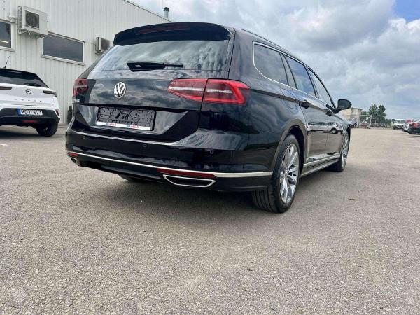 Black Volkswagen Passat 2018 in Marijampole, with an engine capacity of 1.97 L and mileage of 196 thousand km for 16698 €, photo 6 on AUTOMOTO.COM.LV