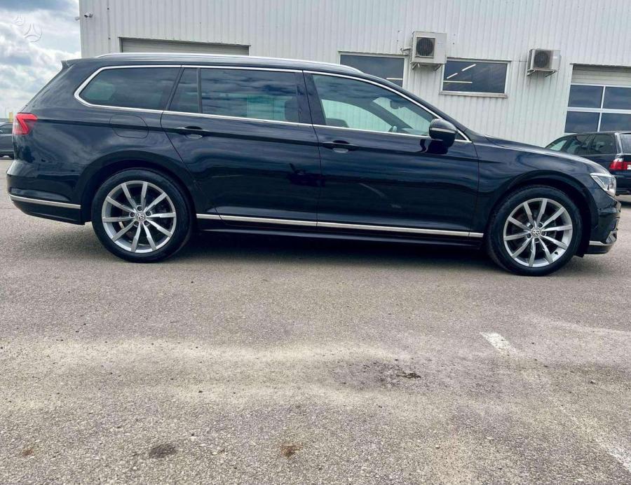 Melns Volkswagen Passat 2018 Marijampole, ar dzinēja tilpumu 1.97 L un nobraukumu 196 tūkst. km par 16698 €, foto 9 vietnē AUTOMOTO.COM.LV
