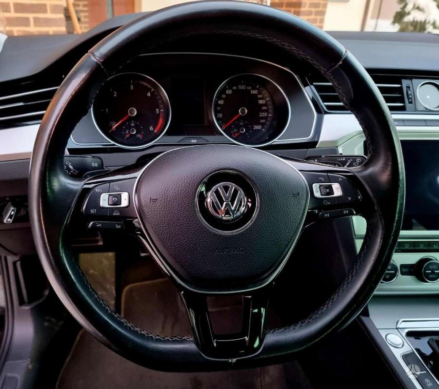 Melns Volkswagen Passat 2018 Kauņa, ar dzinēja tilpumu 2.00 L un nobraukumu 184 tūkst. km par 12900 €, foto 15 vietnē AUTOMOTO.COM.LV