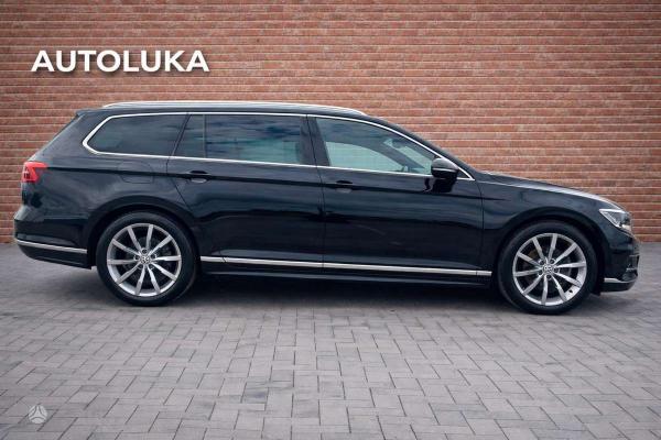 Black Volkswagen Passat 2018 in Marijampole, with an engine capacity of 1.97 L and mileage of 196 thousand km for 16698 €, photo 7 on AUTOMOTO.COM.LV