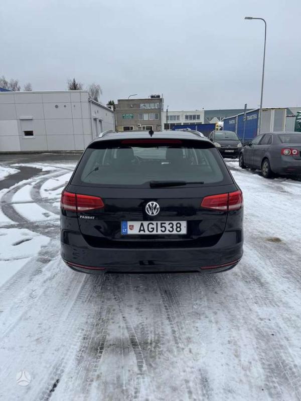 Melns Volkswagen Passat 2018 Viļņa, ar dzinēja tilpumu 1.60 L un nobraukumu 268 tūkst. km par 8100 €, foto 5 vietnē AUTOMOTO.COM.LV