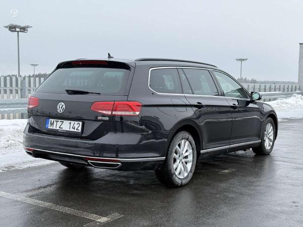Melns Volkswagen Passat 2018 Viļņa, ar dzinēja tilpumu 2.00 L un nobraukumu 211 tūkst. km par 13500 €, foto 6 vietnē AUTOMOTO.COM.LV