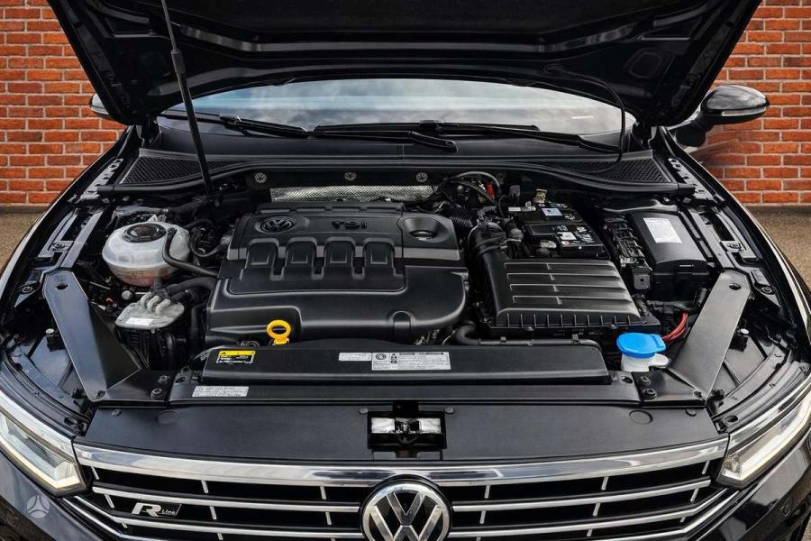 Melns Volkswagen Passat 2018 Marijampole, ar dzinēja tilpumu 1.97 L un nobraukumu 196 tūkst. km par 16698 €, foto 29 vietnē AUTOMOTO.COM.LV