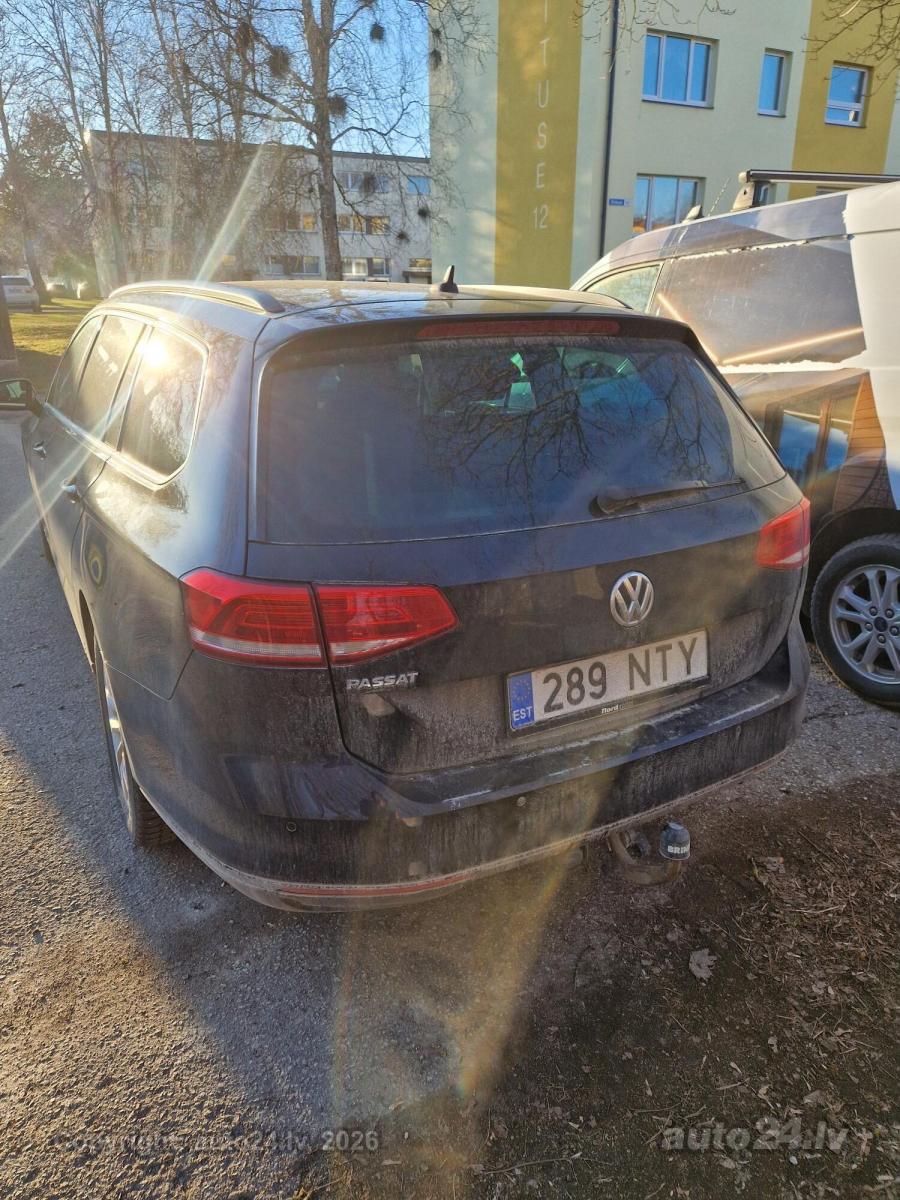 Black Volkswagen Passat 2018 in Tallinn, with an engine capacity of 2.00 L and mileage of 180 thousand km for 12500 €, photo 4 on AUTOMOTO.COM.LV