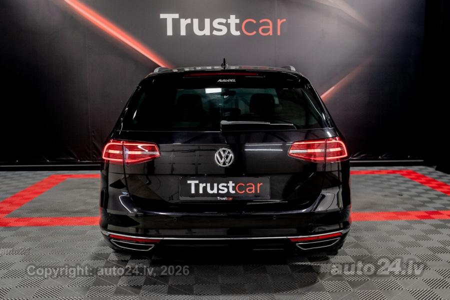 Melns Volkswagen Passat 2018 Pērnava, ar dzinēja tilpumu 2.00 L un nobraukumu 192 tūkst. km par 18500 €, foto 10 vietnē AUTOMOTO.COM.LV