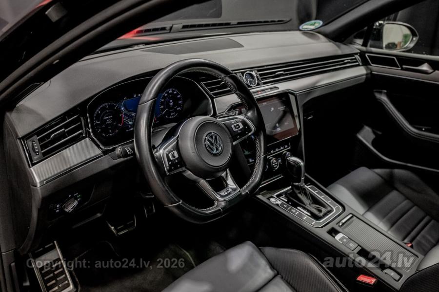 Melns Volkswagen Passat 2018 Pērnava, ar dzinēja tilpumu 2.00 L un nobraukumu 192 tūkst. km par 18500 €, foto 11 vietnē AUTOMOTO.COM.LV