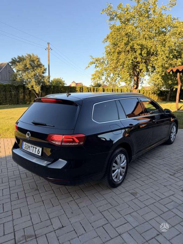 Melns Volkswagen Passat 2018 Rokiškis, ar dzinēja tilpumu 1.97 L un nobraukumu 270 tūkst. km par 7700 €, foto 2 vietnē AUTOMOTO.COM.LV