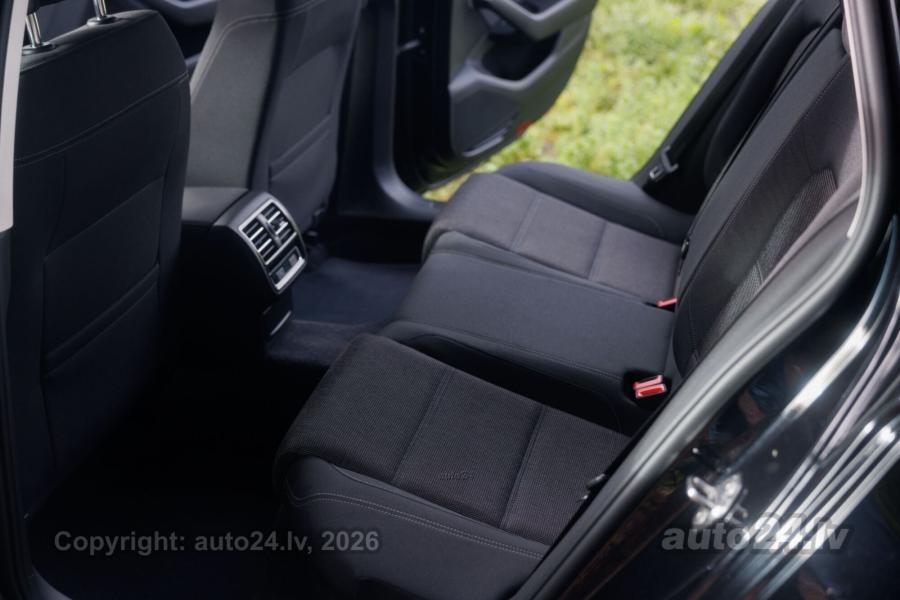 Black Volkswagen Passat 2018 in Tartu, with an engine capacity of 2.00 L and mileage of 255 thousand km for 15500 €, photo 12 on AUTOMOTO.COM.LV