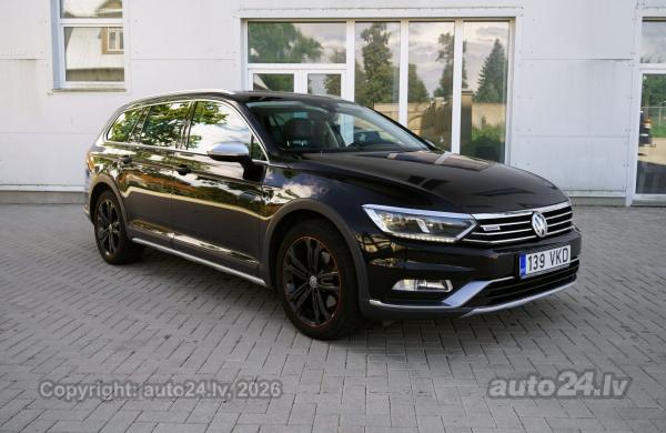 Black Volkswagen Passat 2018 in Tartu, with an engine capacity of 2.00 L and mileage of 242 thousand km for 13999 €, photo 3 on AUTOMOTO.COM.LV