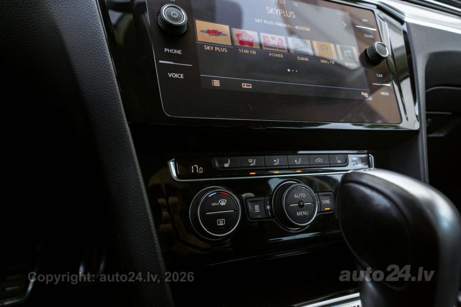 Melns Volkswagen Passat 2018 Tartu, ar dzinēja tilpumu 2.00 L un nobraukumu 242 tūkst. km par 13999 €, foto 16 vietnē AUTOMOTO.COM.LV
