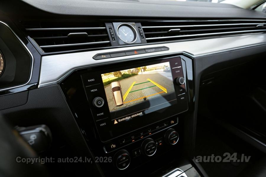 Melns Volkswagen Passat 2018 Tartu, ar dzinēja tilpumu 2.00 L un nobraukumu 242 tūkst. km par 13999 €, foto 17 vietnē AUTOMOTO.COM.LV