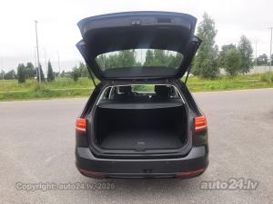 Black Volkswagen Passat 2018 in Tartu, with an engine capacity of 2.00 L and mileage of 225 thousand km for 12990 €, photo 5 on AUTOMOTO.COM.LV