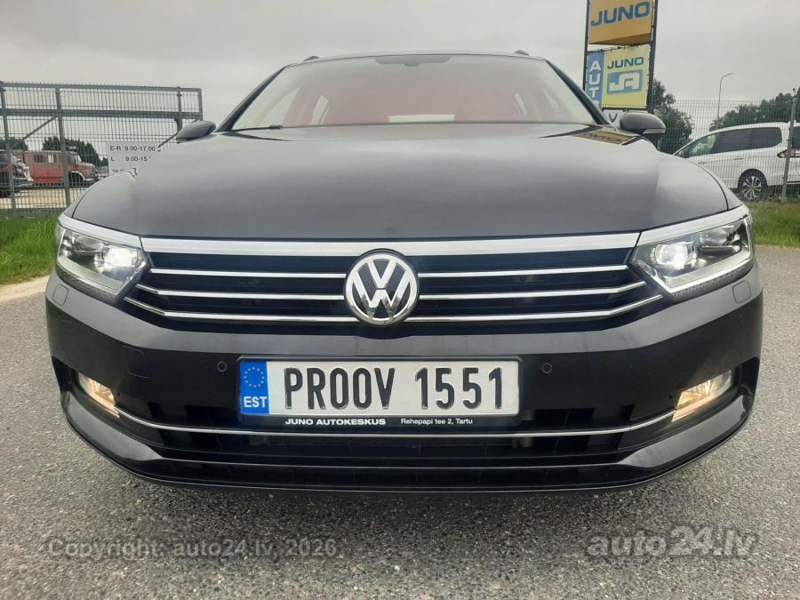 Black Volkswagen Passat 2018 in Tartu, with an engine capacity of 2.00 L and mileage of 225 thousand km for 12990 €, photo 11 on AUTOMOTO.COM.LV