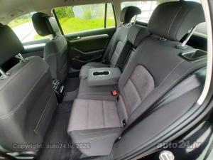 Black Volkswagen Passat 2018 in Tartu, with an engine capacity of 2.00 L and mileage of 225 thousand km for 12990 €, photo 17 on AUTOMOTO.COM.LV