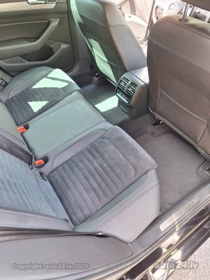 Black Volkswagen Passat 2018 in Tallinn, with an engine capacity of 1.80 L and mileage of 95 thousand km for 20500 €, photo 8 on AUTOMOTO.COM.LV