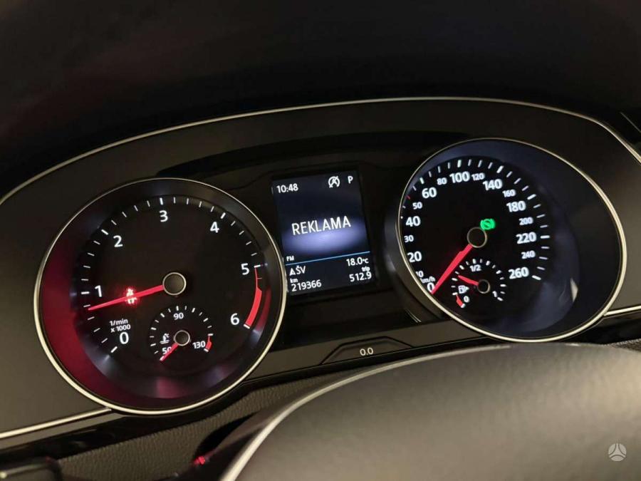 Melns Volkswagen Passat 2018 Marijampole, ar dzinēja tilpumu 1.97 L un nobraukumu 219 tūkst. km par 13950 €, foto 7 vietnē AUTOMOTO.COM.LV