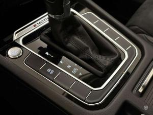 Melns Volkswagen Passat 2018 Marijampole, ar dzinēja tilpumu 1.97 L un nobraukumu 219 tūkst. km par 13950 €, foto 37 vietnē AUTOMOTO.COM.LV