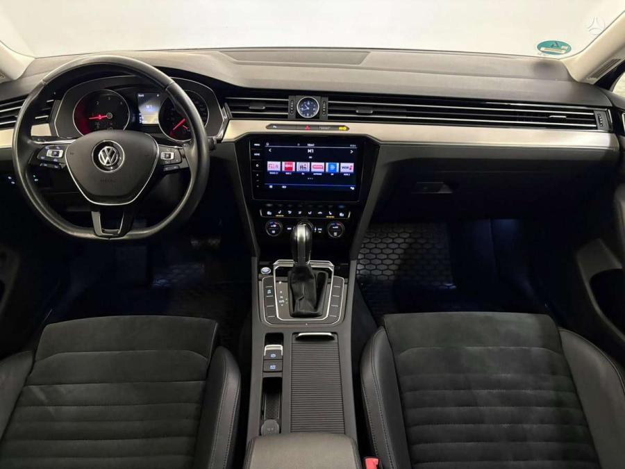 Melns Volkswagen Passat 2018 Marijampole, ar dzinēja tilpumu 1.97 L un nobraukumu 219 tūkst. km par 13950 €, foto 49 vietnē AUTOMOTO.COM.LV