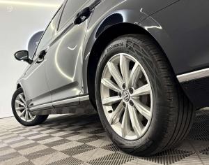 Melns Volkswagen Passat 2018 Marijampole, ar dzinēja tilpumu 1.97 L un nobraukumu 219 tūkst. km par 13950 €, foto 56 vietnē AUTOMOTO.COM.LV