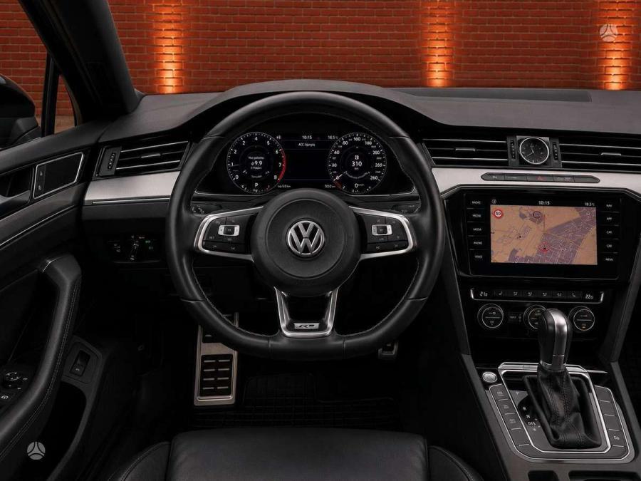 Melns Volkswagen Passat 2018 Marijampole, ar dzinēja tilpumu 1.97 L un nobraukumu 196 tūkst. km par 16577 €, foto 13 vietnē AUTOMOTO.COM.LV