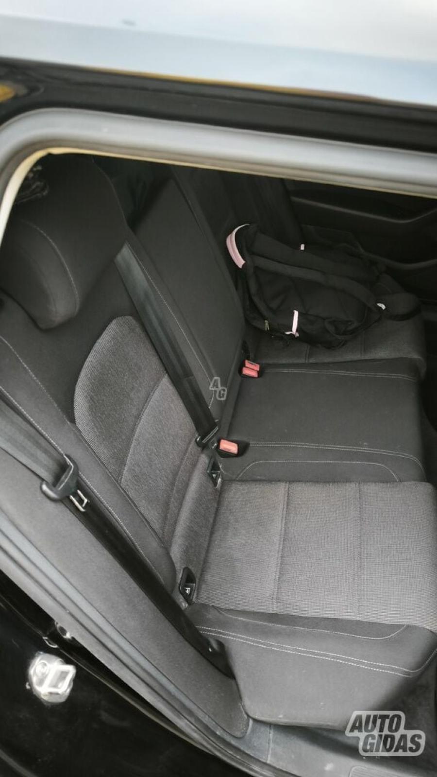 Melns Volkswagen Passat 2018 Klaipėda, ar dzinēja tilpumu 1.60 L un nobraukumu 210 tūkst. km par 10550 €, foto 12 vietnē AUTOMOTO.COM.LV