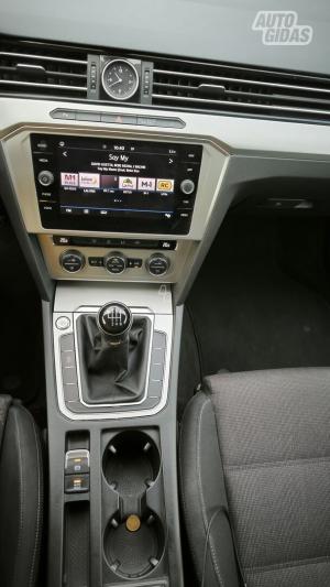 Melns Volkswagen Passat 2018 Klaipėda, ar dzinēja tilpumu 1.60 L un nobraukumu 210 tūkst. km par 10550 €, foto 15 vietnē AUTOMOTO.COM.LV