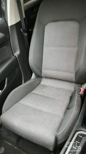 Melns Volkswagen Passat 2018 Klaipėda, ar dzinēja tilpumu 1.60 L un nobraukumu 210 tūkst. km par 10550 €, foto 17 vietnē AUTOMOTO.COM.LV