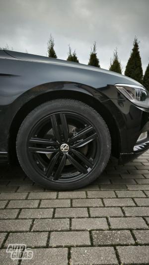 Melns Volkswagen Passat 2018 Klaipėda, ar dzinēja tilpumu 1.60 L un nobraukumu 210 tūkst. km par 10550 €, foto 20 vietnē AUTOMOTO.COM.LV
