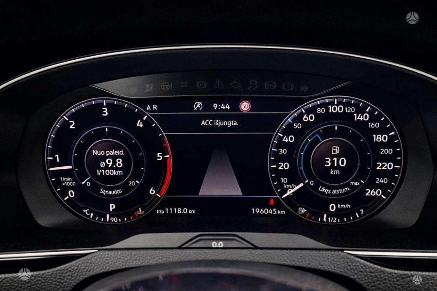 Black Volkswagen Passat 2018 in Marijampole, with an engine capacity of 1.97 L and mileage of 196 thousand km for 16577 €, photo 15 on AUTOMOTO.COM.LV