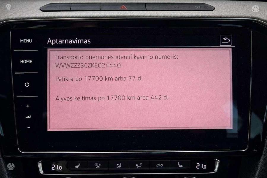 Black Volkswagen Passat 2018 in Marijampole, with an engine capacity of 1.97 L and mileage of 196 thousand km for 16577 €, photo 18 on AUTOMOTO.COM.LV
