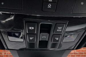 Black Volkswagen Passat 2018 in Marijampole, with an engine capacity of 1.97 L and mileage of 196 thousand km for 16577 €, photo 21 on AUTOMOTO.COM.LV