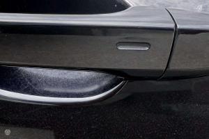 Black Volkswagen Passat 2018 in Marijampole, with an engine capacity of 1.97 L and mileage of 196 thousand km for 16577 €, photo 22 on AUTOMOTO.COM.LV