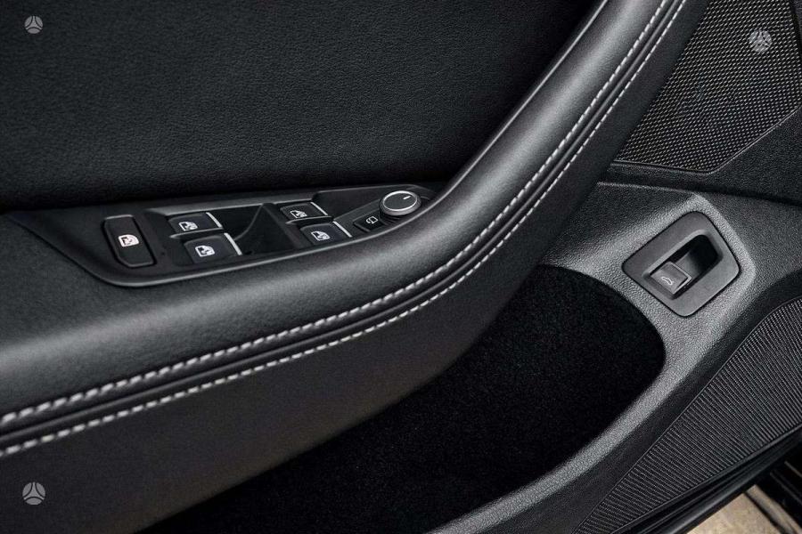 Black Volkswagen Passat 2018 in Marijampole, with an engine capacity of 1.97 L and mileage of 196 thousand km for 16577 €, photo 23 on AUTOMOTO.COM.LV