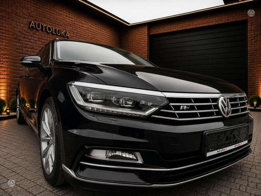 Black Volkswagen Passat 2018 in Marijampole, with an engine capacity of 1.97 L and mileage of 196 thousand km for 16577 €, photo 24 on AUTOMOTO.COM.LV