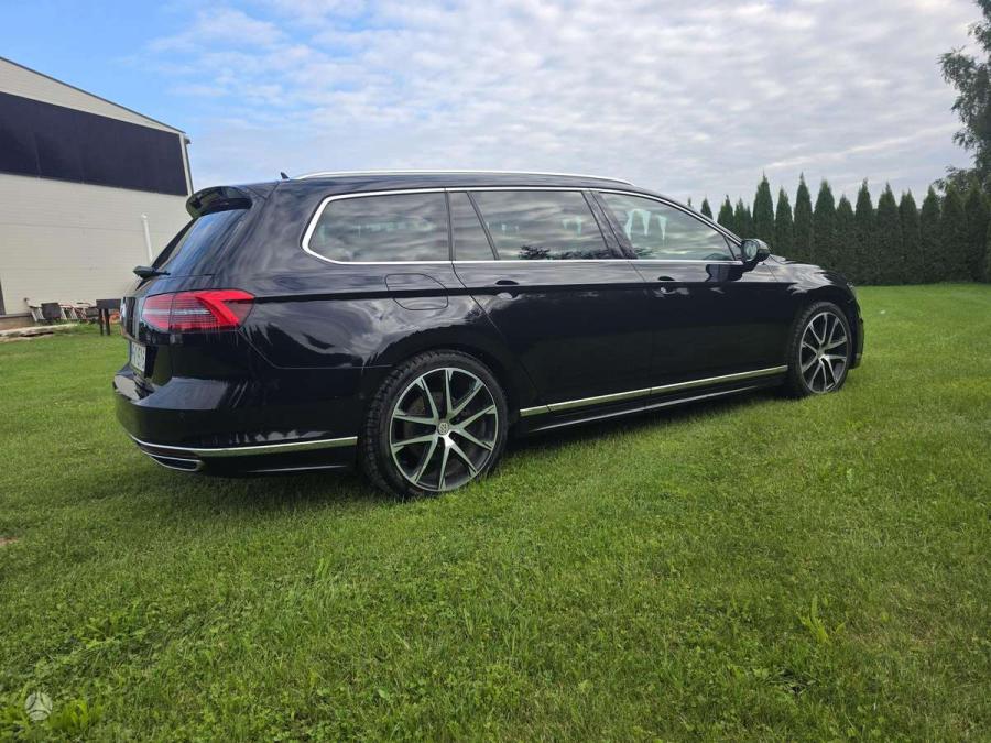Melns Volkswagen Passat 2018 Viļņa, ar dzinēja tilpumu 1.97 L un nobraukumu 271 tūkst. km par 12000 €, foto 3 vietnē AUTOMOTO.COM.LV