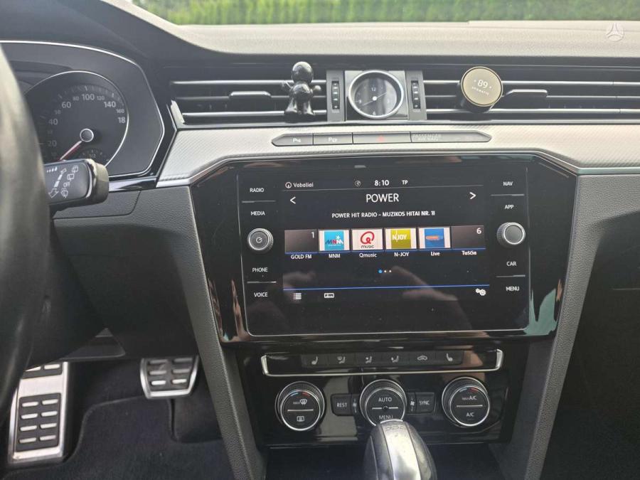 Melns Volkswagen Passat 2018 Viļņa, ar dzinēja tilpumu 1.97 L un nobraukumu 271 tūkst. km par 12000 €, foto 11 vietnē AUTOMOTO.COM.LV