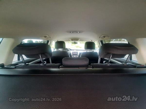 Volkswagen Passat 2018 in Tartu on AUTOMOTO.COM.LV Black Volkswagen Passat 2018 in Tartu, with an engine capacity of 2.00 L and mileage of 225 thousand km for 11990 €, photo 5 on AUTOMOTO.COM.LV