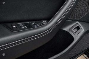 Black Volkswagen Passat 2018 in Marijampole, with an engine capacity of 1.97 L and mileage of 196 thousand km for 16577 €, photo 23 on AUTOMOTO.COM.LV